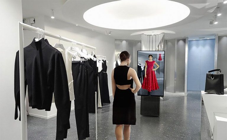 ÀLA.HAUSSE ÀLA.HAUSSE - Virtual Fitting Rooms: How Zeekit has Created ...